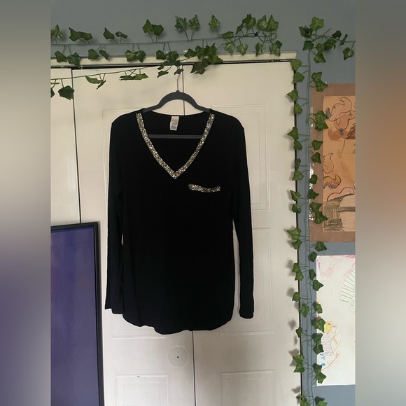 7th Ray | Tops | 7th Ray Sparkly Black Top | Poshmark